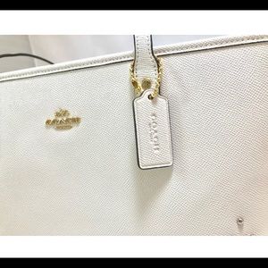Coach | Bags | Nwt Coach F6696 City Zip Tote | Poshmark
